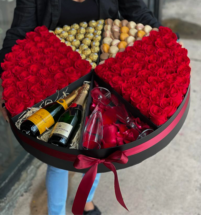 XXL Gift Flower Set| Extra Large Flower Design — Luxury Flowers Miami